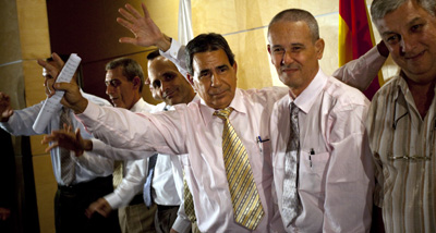 Newly freed, 6 Cuban journalists arrive in Spain - Committee to Protect ...