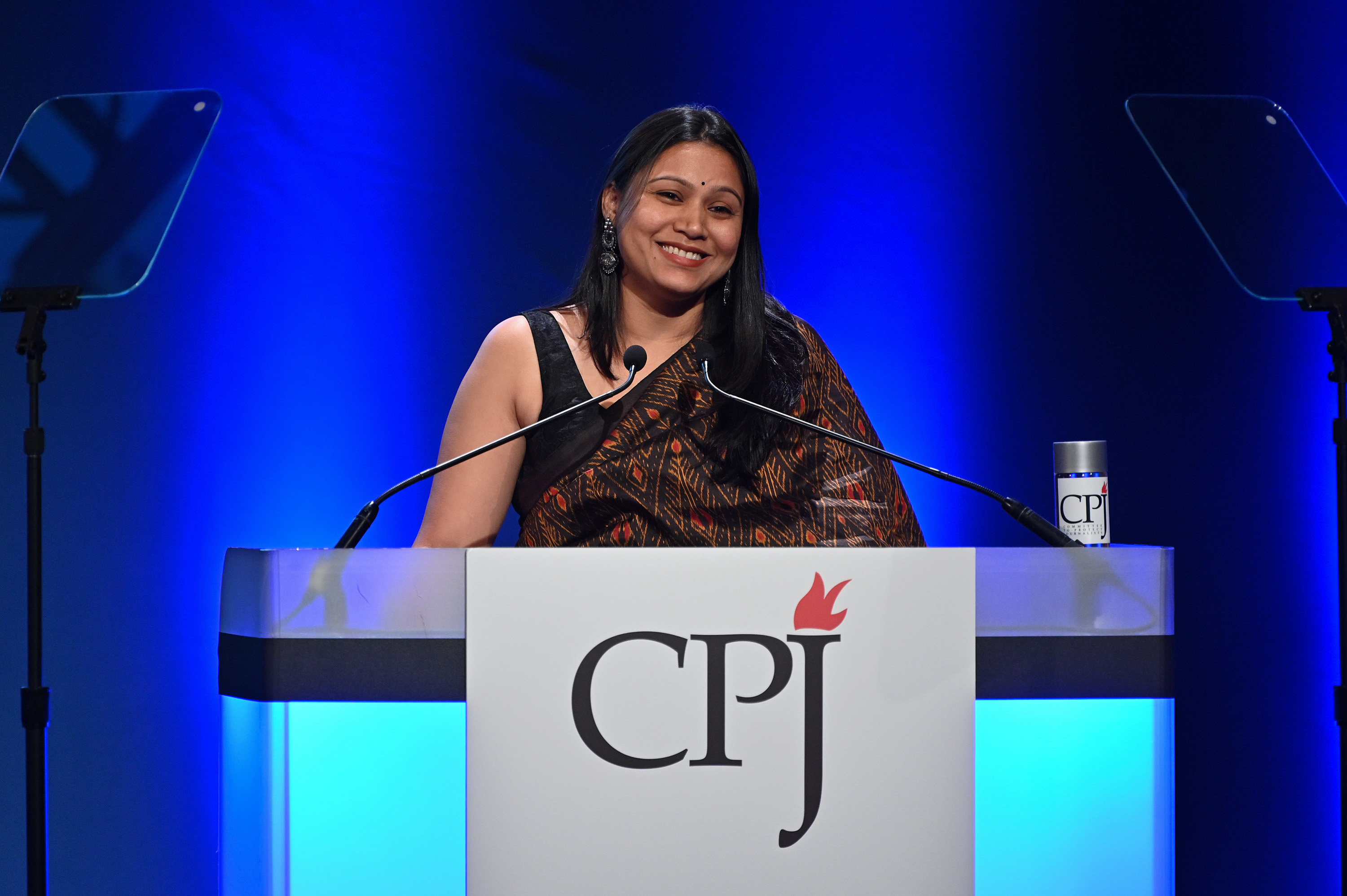 Indian journalist Neha Dixit receives threatening calls, break-in ...