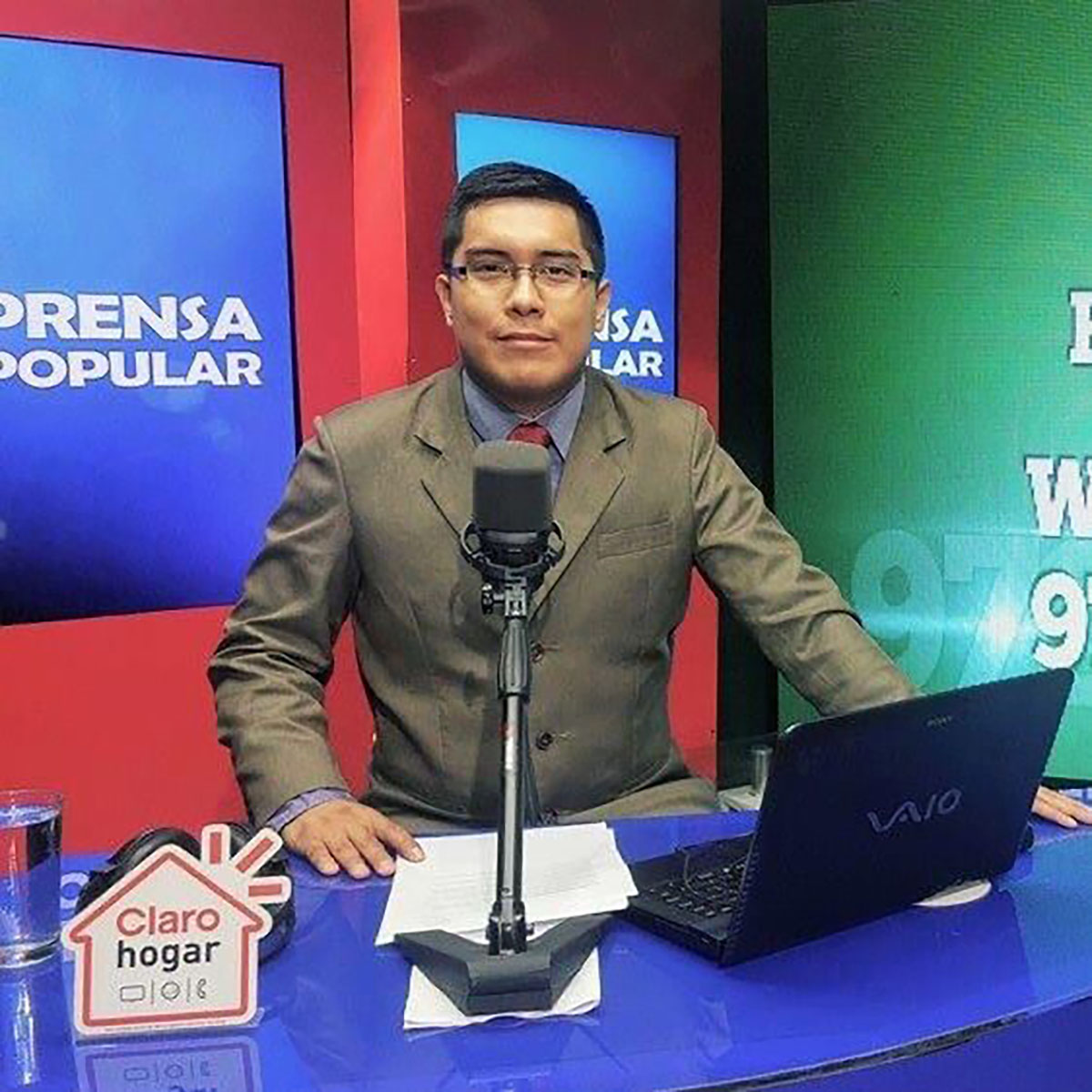 Periodista peruano recibe mensajes amenazantes y advertencias para que ...