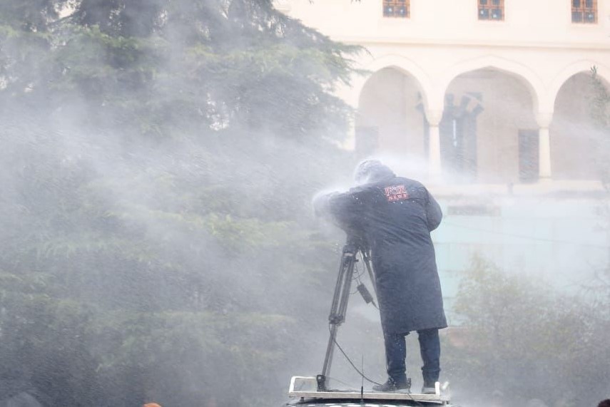 Albanian riot police attack journalists covering demonstration ...