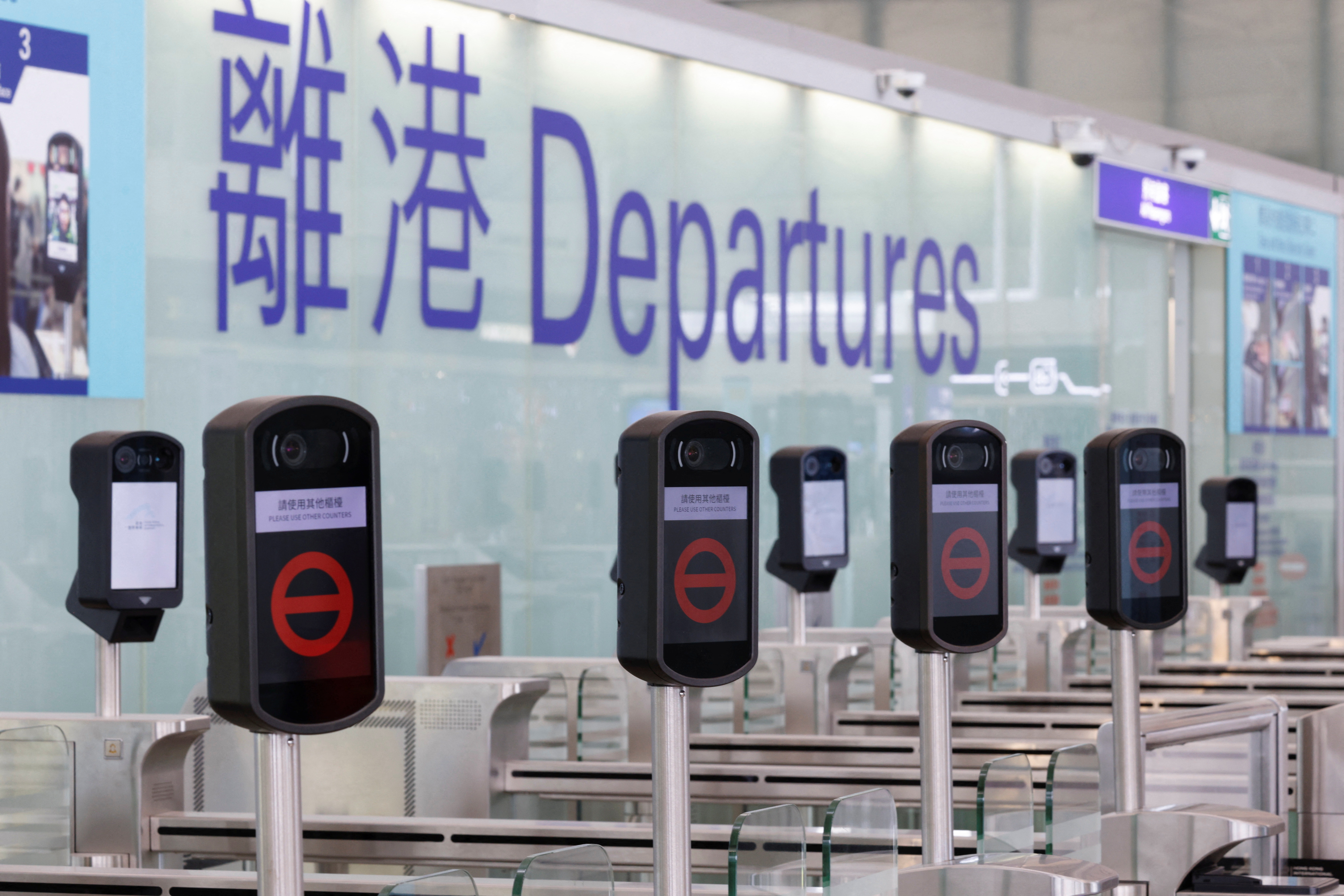 Hong Kong-based Bloomberg reporter latest journalist denied work visa ...