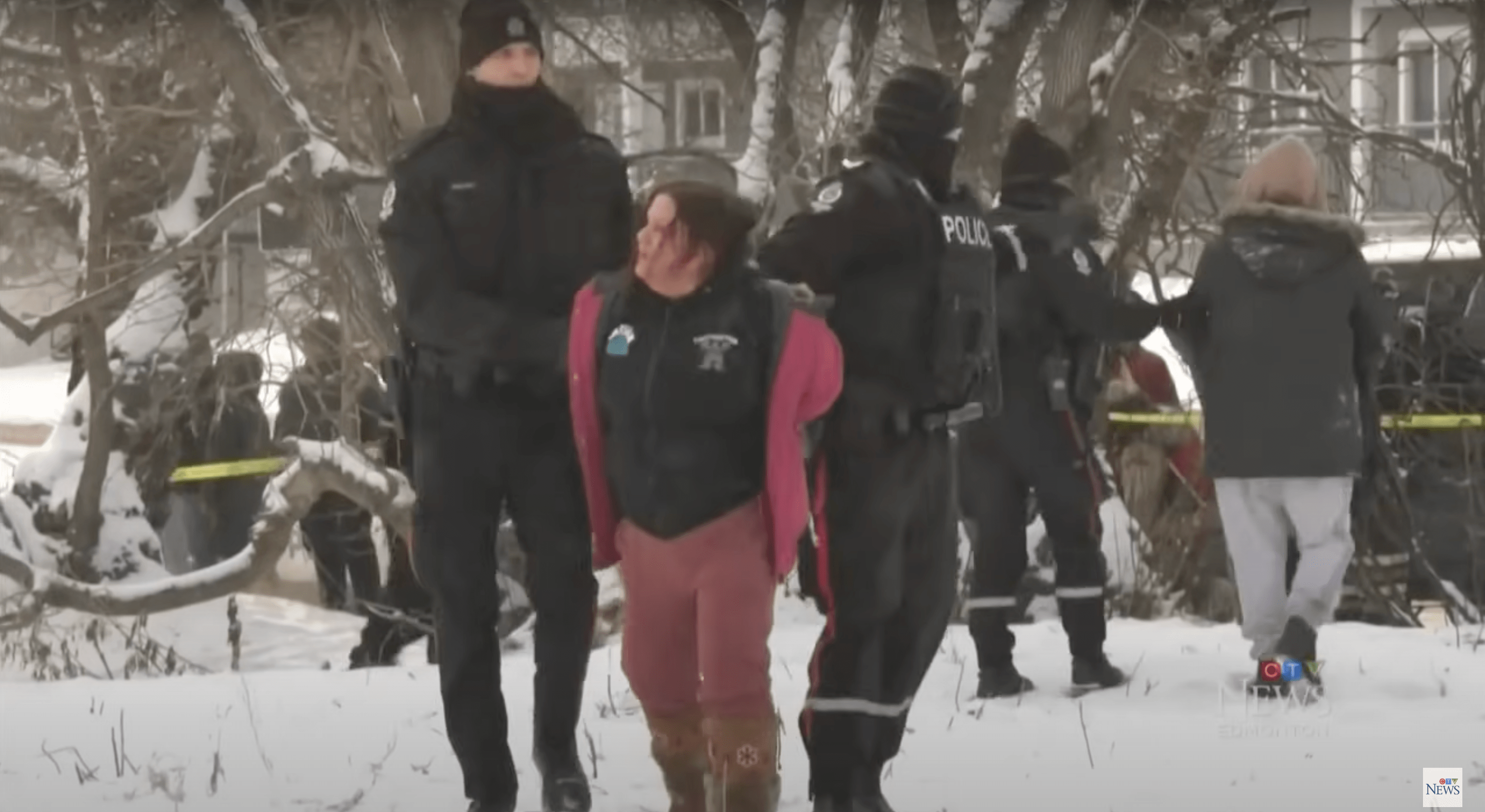 Canadian journalist arrested, charged with obstruction while reporting ...