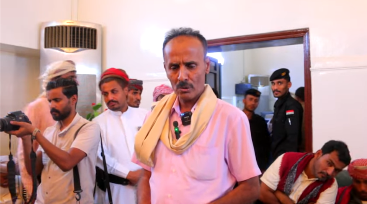 Yemeni authorities arrest journalist Awad Kashmeem in Hadramout ...