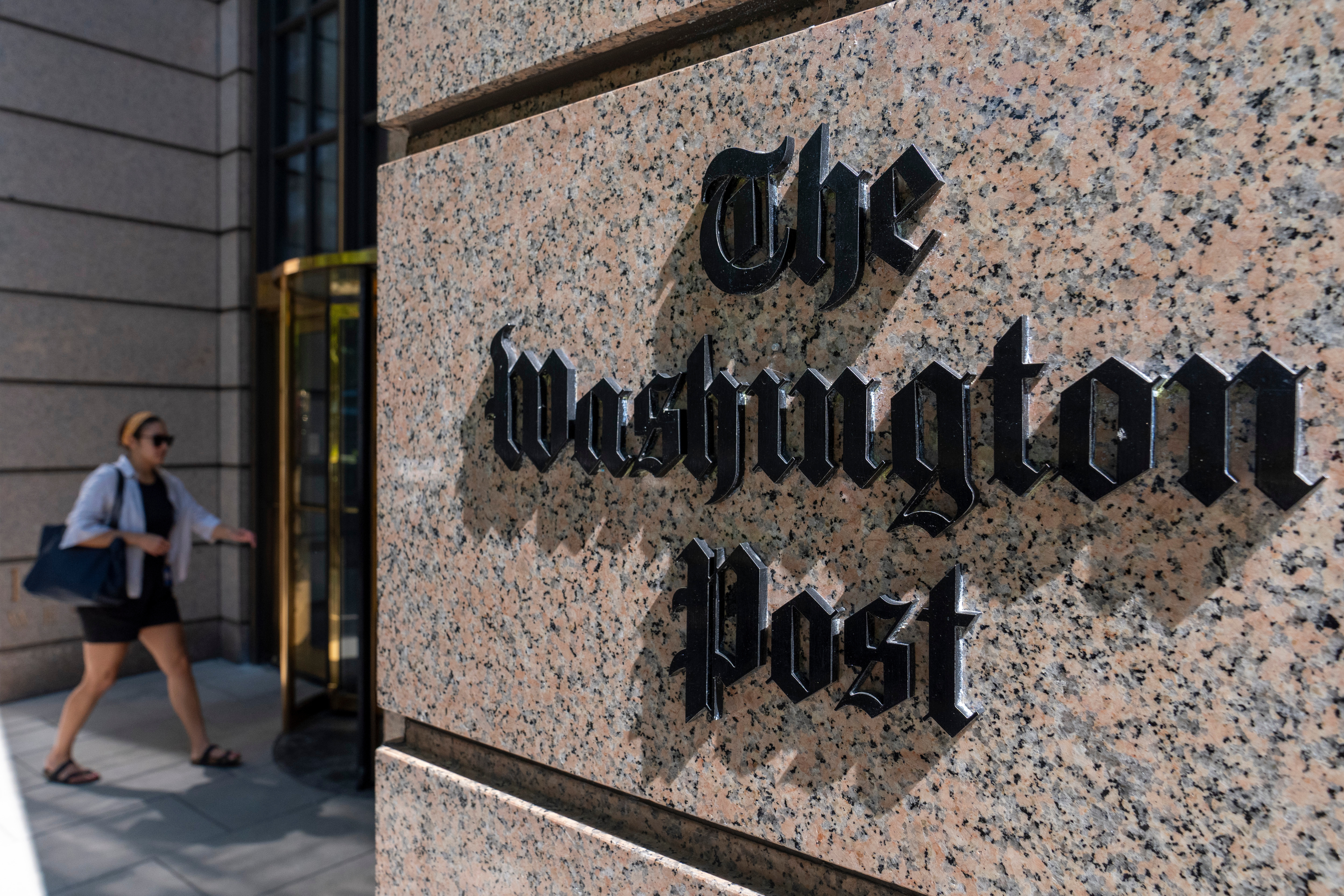 In highly unusual move, FBI searches Washington Post reporter Hannah ...